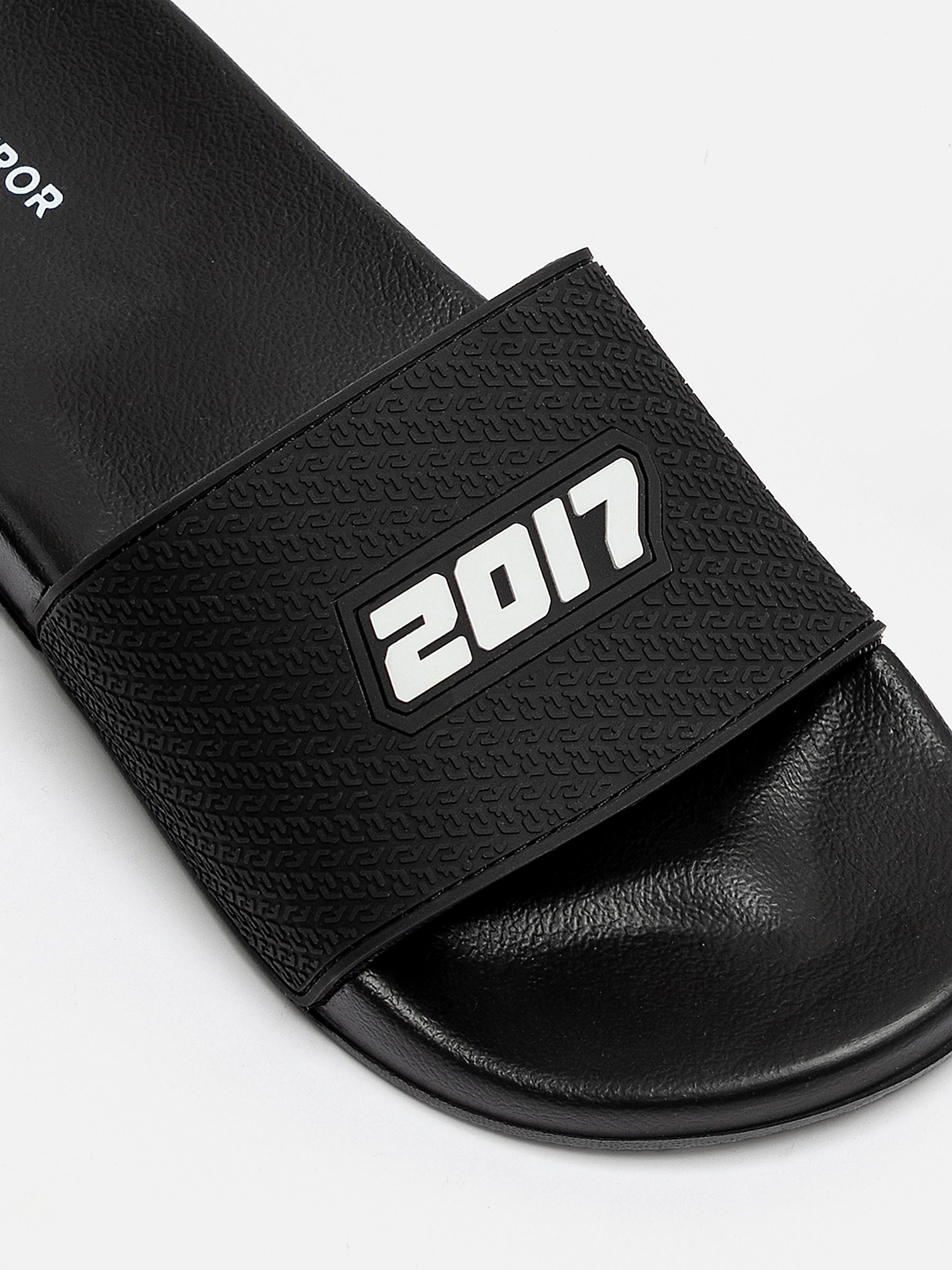 Buy Men's Footwear Online in Pakistan – FURORJEANS